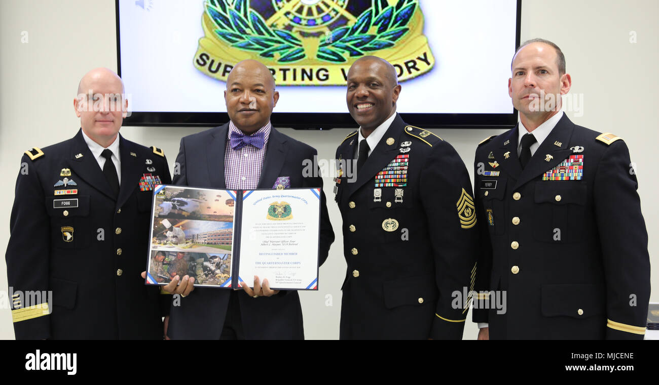 Regimental command sergeant major hi-res stock photography and images ...