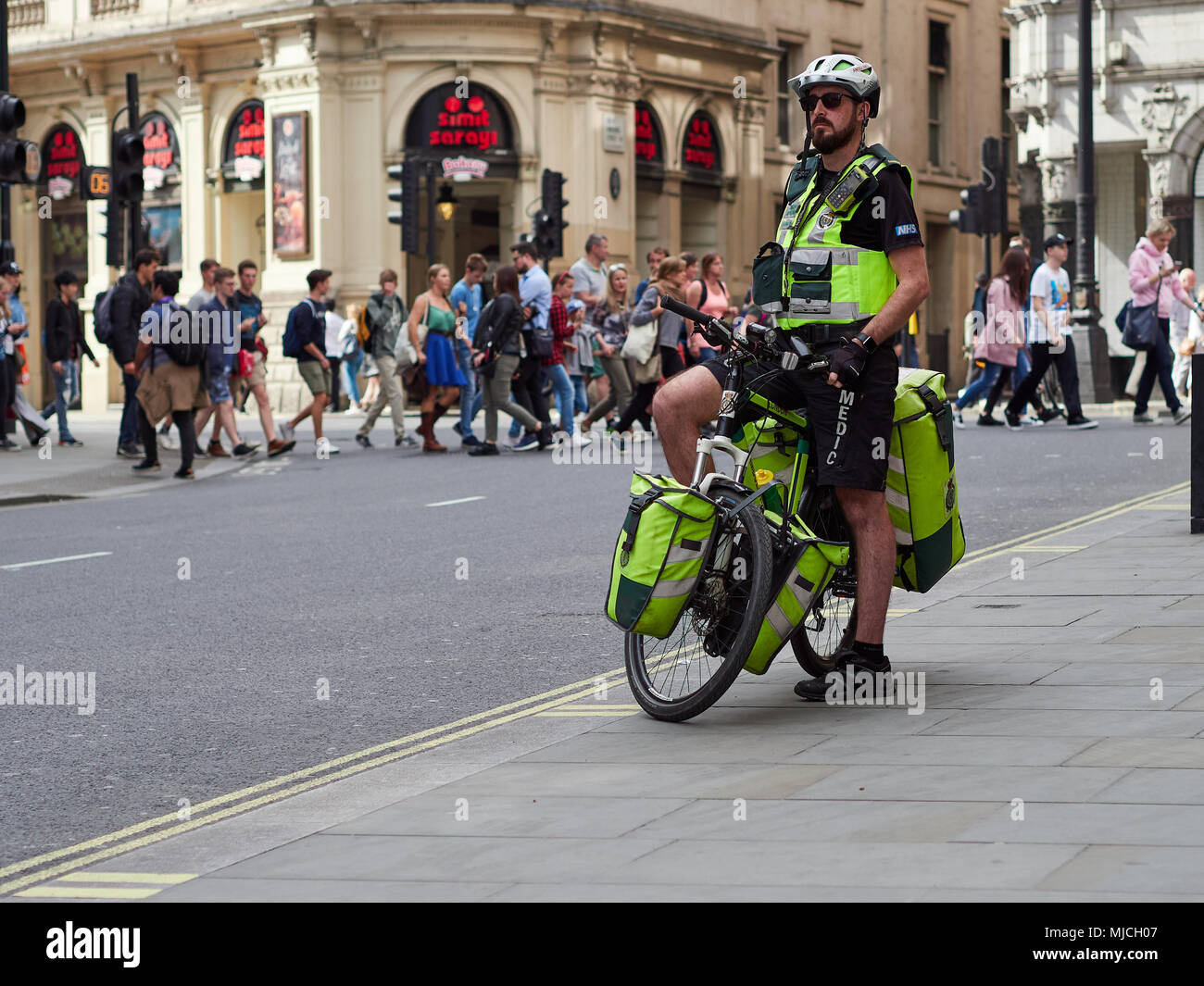 Paramedic on bicycle hi-res stock photography and images - Alamy