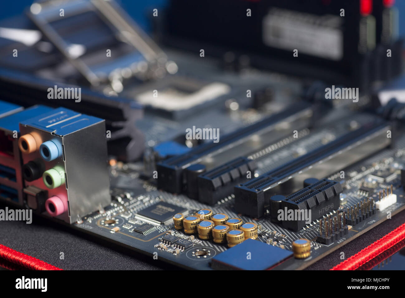 Mother board computer circuit with USB Audio,Ethernet Connector USB 3,0 ...