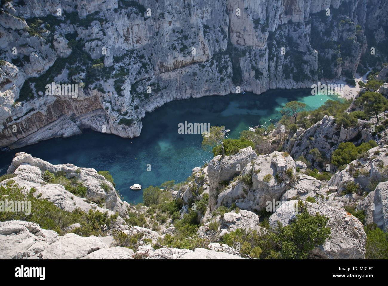 Bay Calanque En-Vau near Cassis, Provence, Massif of the Calanques ...