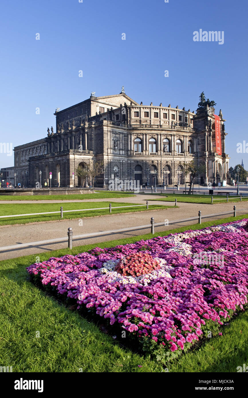 Semper opera house saxon state opera dresden hi-res stock photography ...