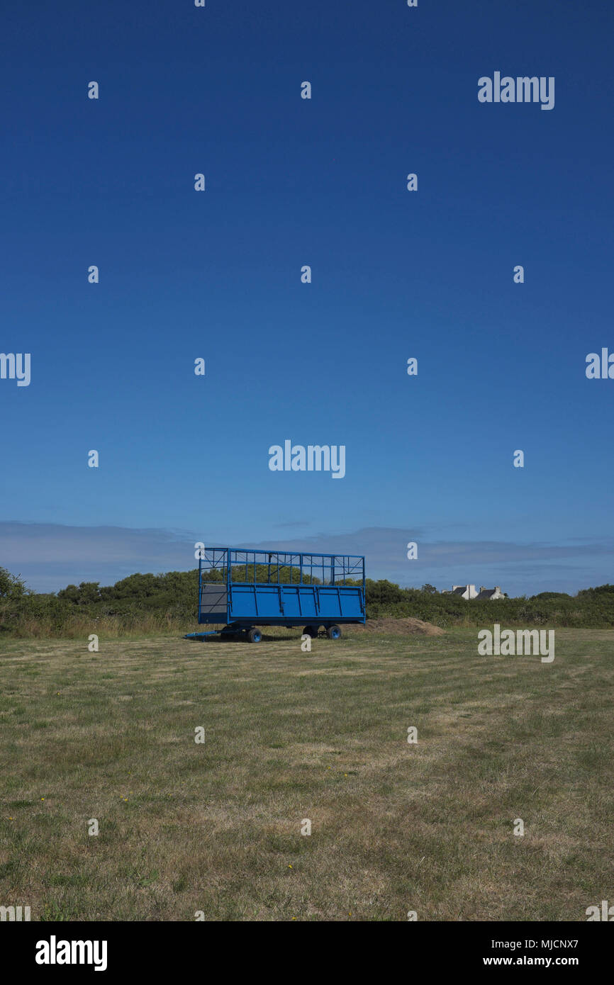 Hay cart hi-res stock photography and images - Alamy