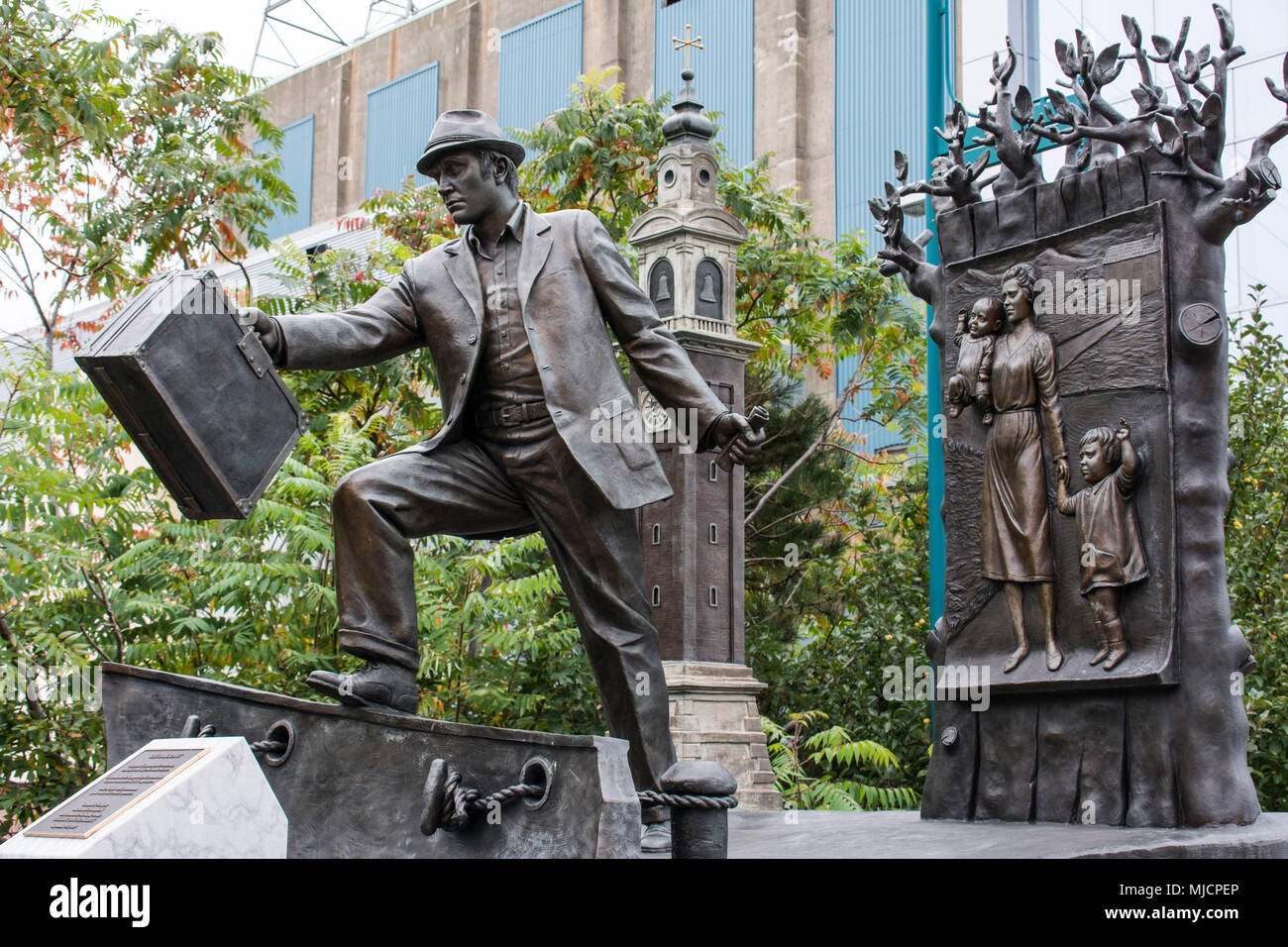 Emigrant Statue, Halifax, Canada Stock Photo - Alamy
