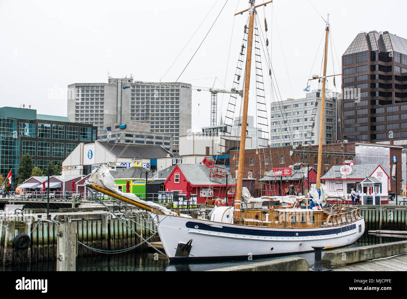 Halifax waterfront canada hi-res stock photography and images - Alamy