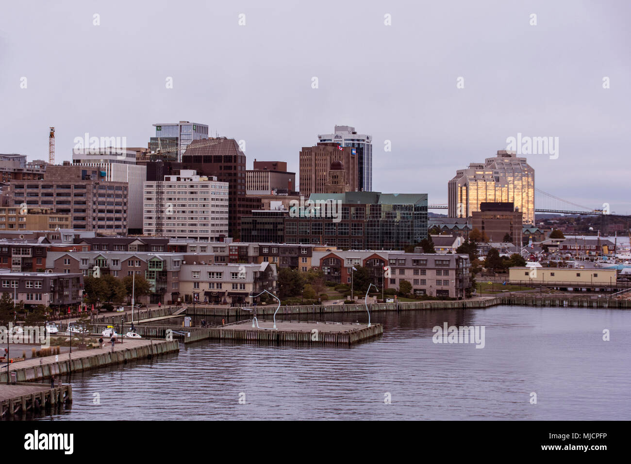Halifax skyline hi-res stock photography and images - Alamy
