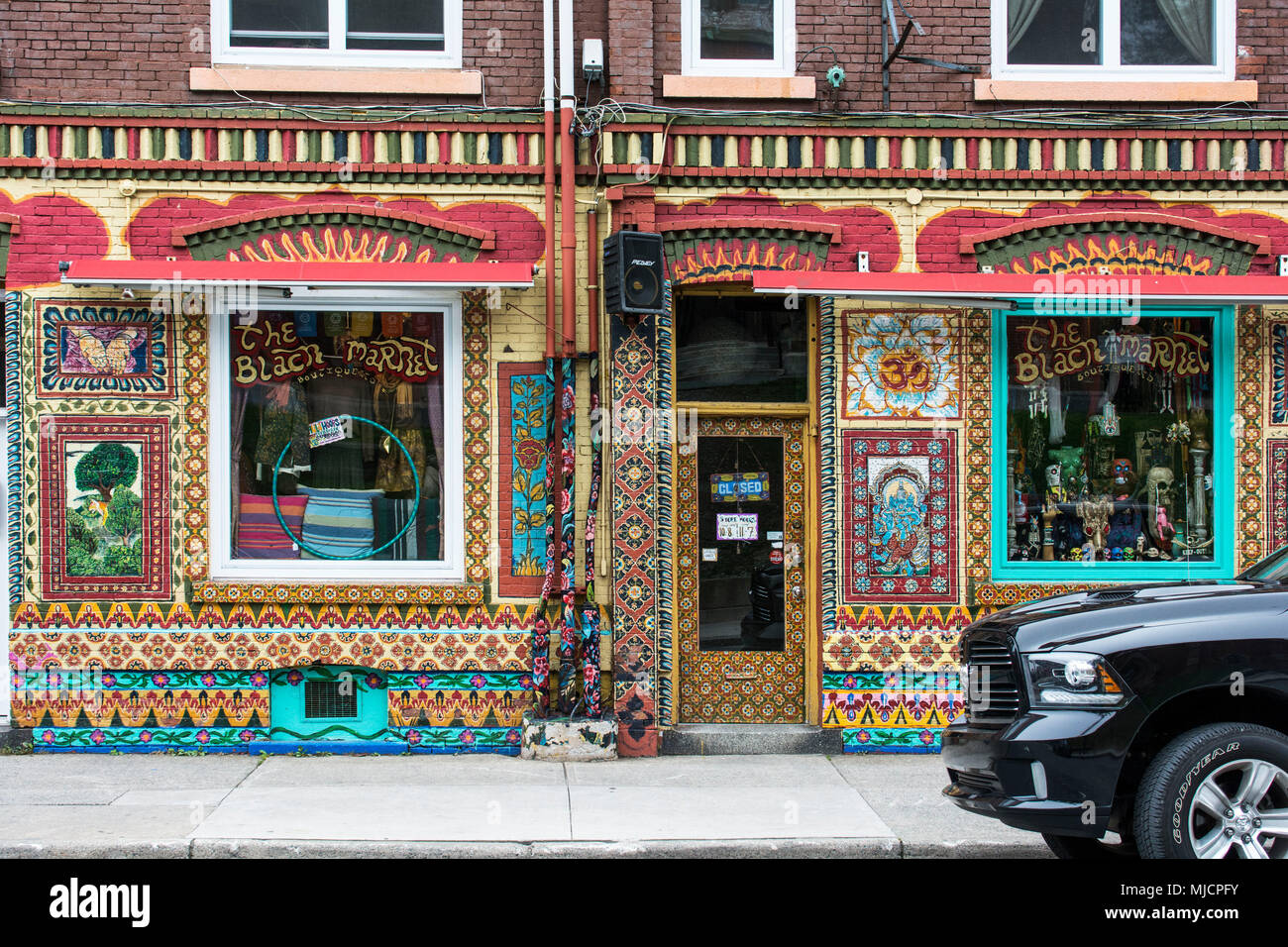 Very old shop hi-res stock photography and images - Alamy