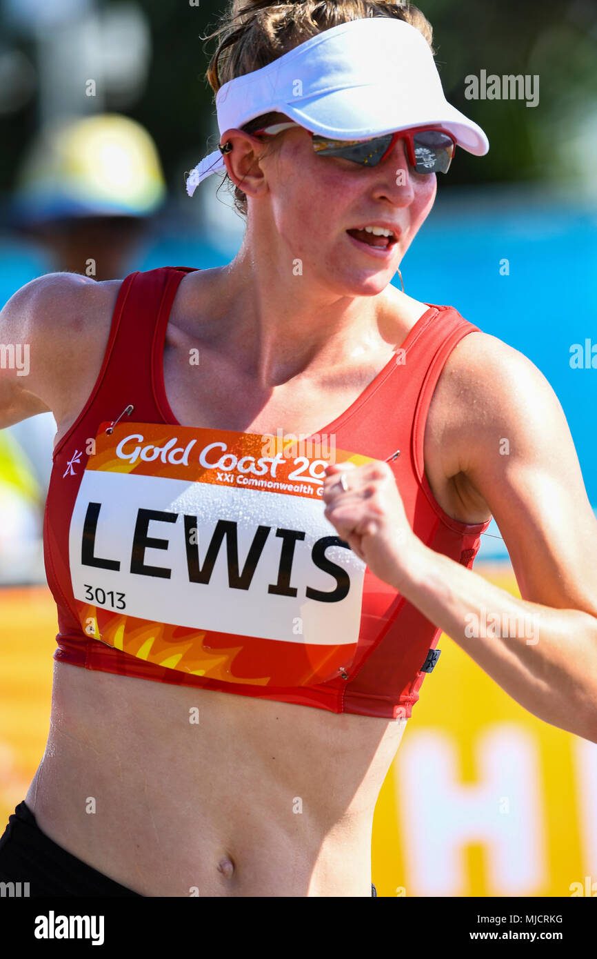 GOLD COAST, AUSTRALIA - APRIL 8: Heather Lewis competing in the Women's ...