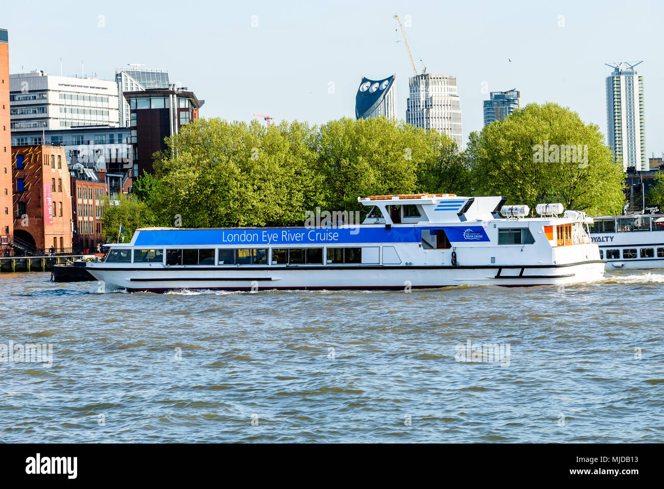 Pleasure boat London Stock Photo - Alamy