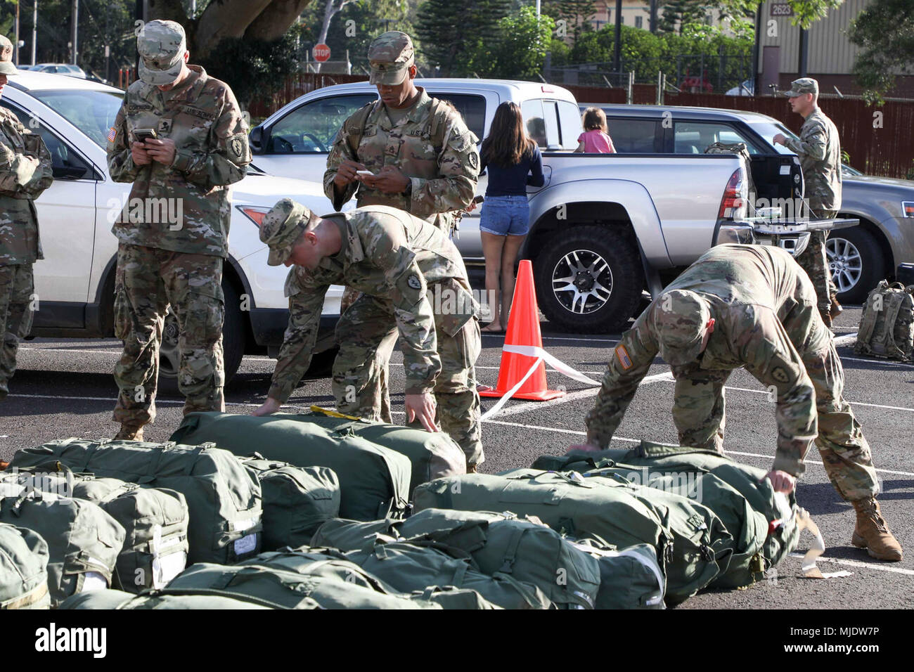 Soldiers from 1st Battalion, 21st Infantry Regiment, 2nd Infantry ...