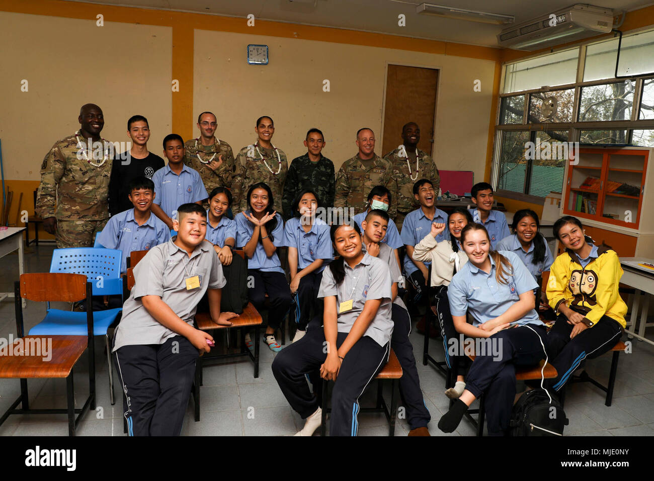 U.S. Army Soldiers with 25th Sustainment Brigade, 25th Infantry ...
