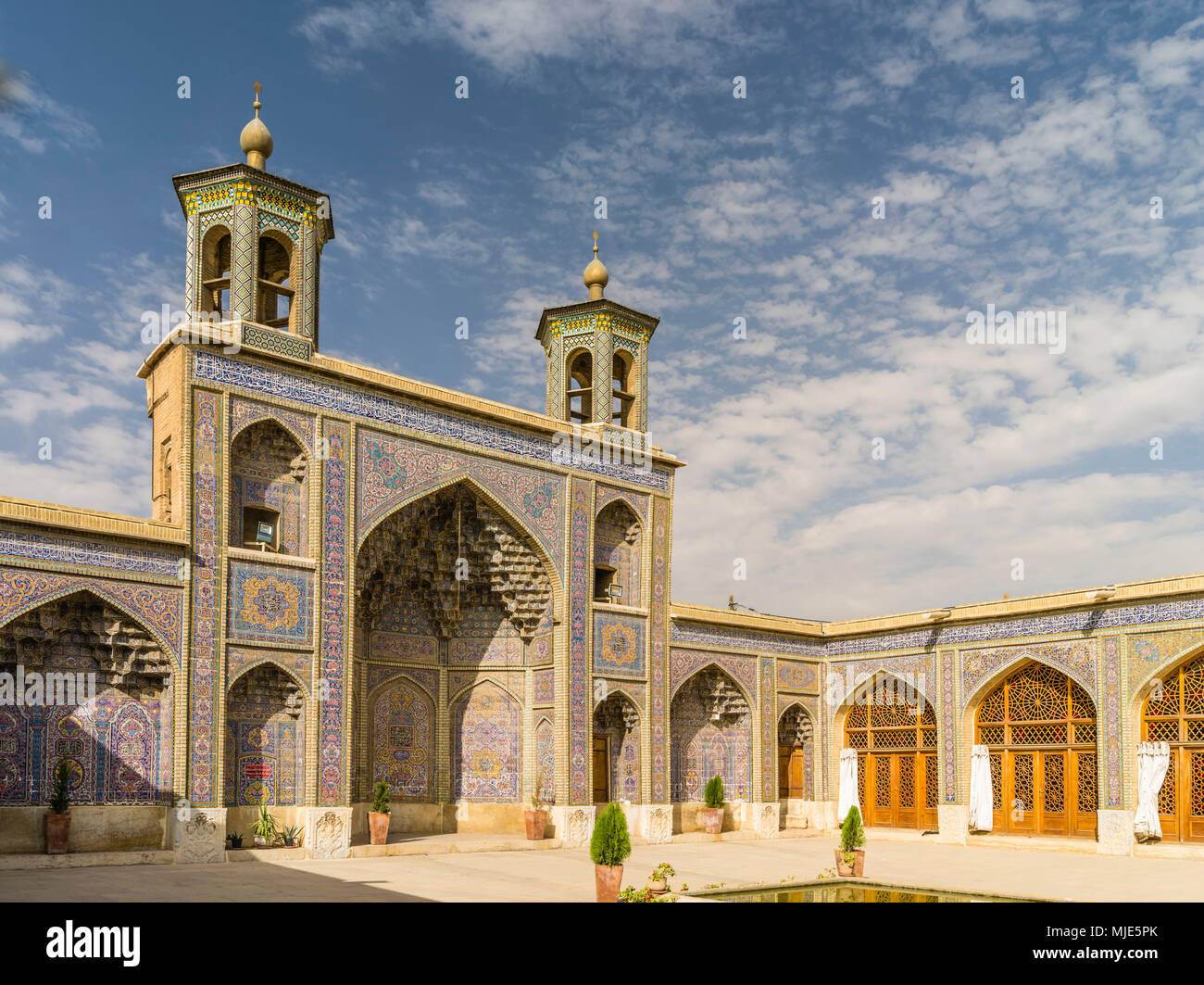 Nasir Al Mulk Mosque High Resolution Stock Photography and Images - Alamy