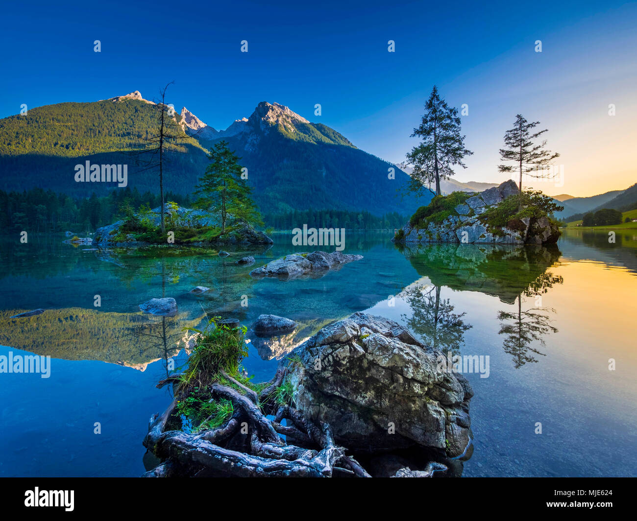 View of Hintersee (lake) near Ramsau, Berchtesgaden National Park ...
