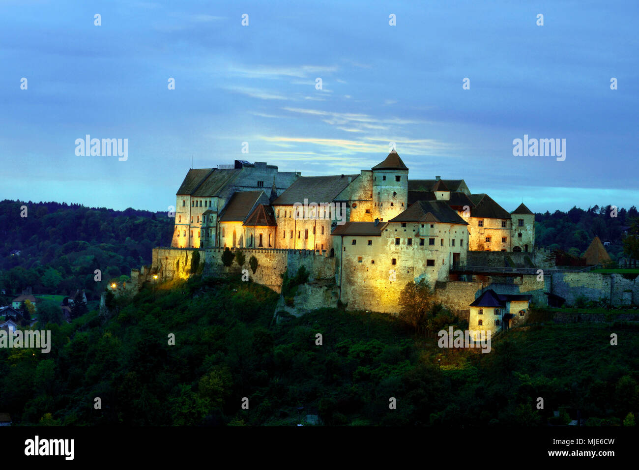 Germany, Bavaria, Upper Bavaria, Burghausen, castle, in the evening ...