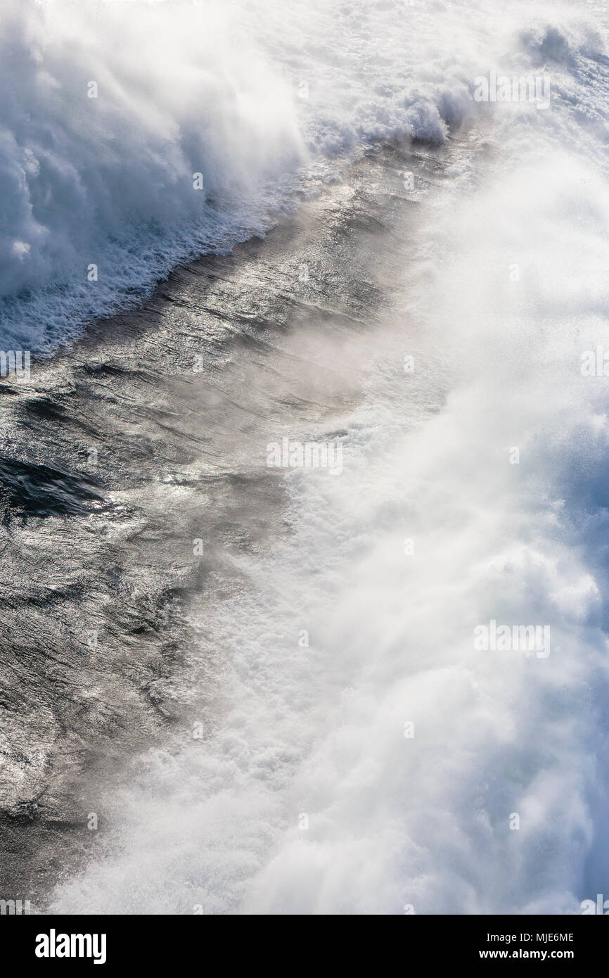 Stern wave behind the catamaran between ystad ronne bornholm hi-res ...