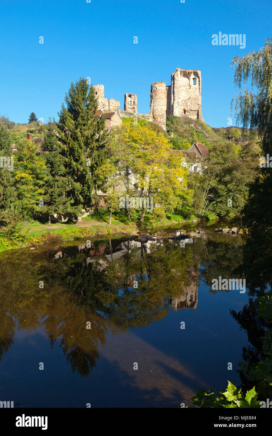 Castle of herisson hi-res stock photography and images - Alamy