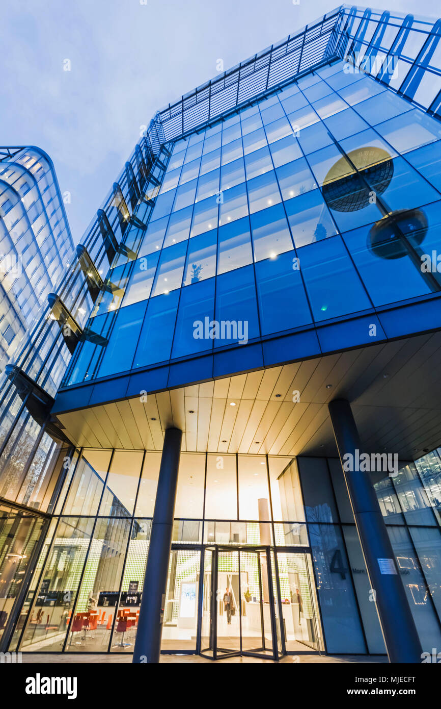 England, London, Southwark, London Bridge City, 4 More London Riverside ...