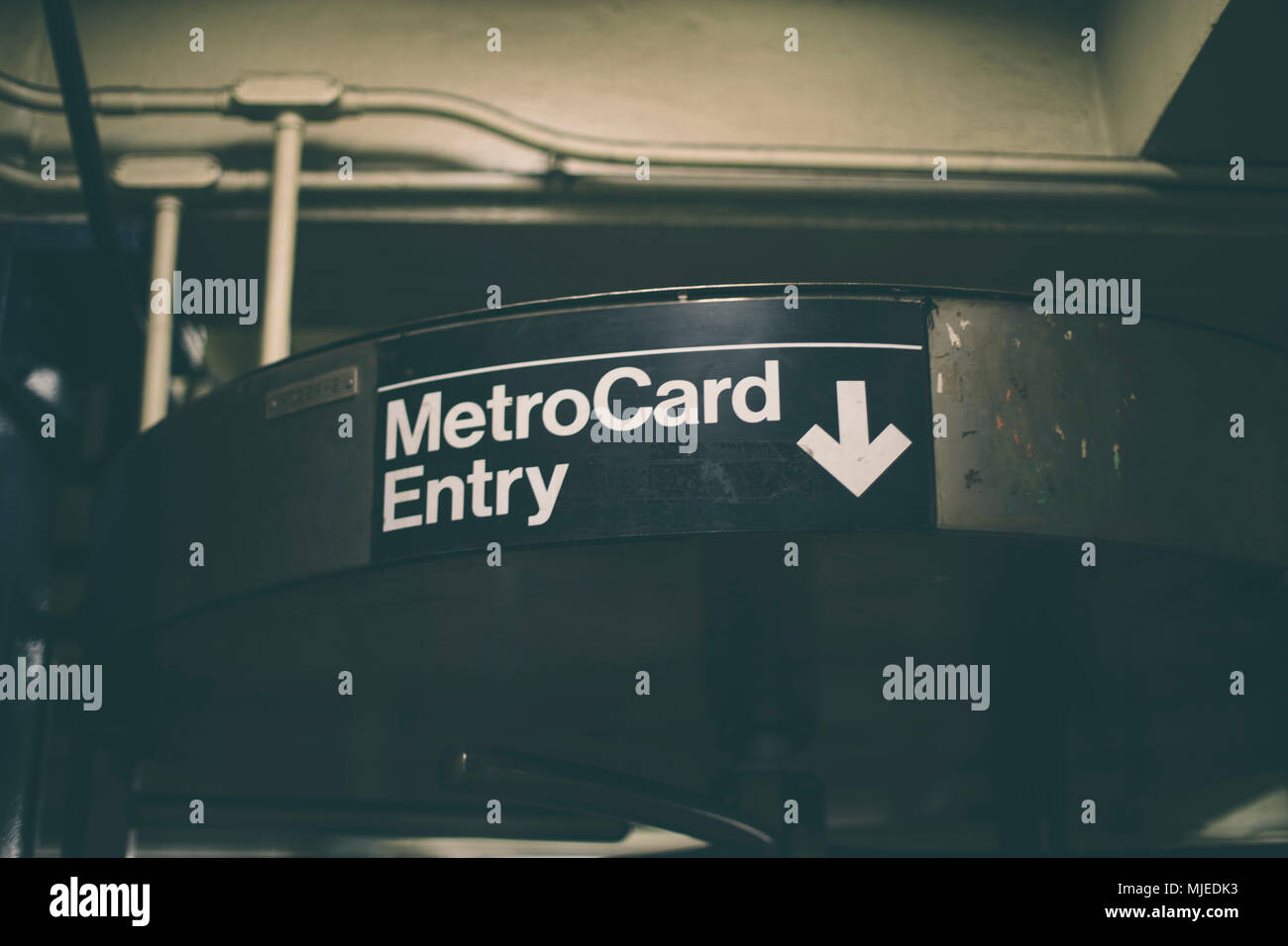 Metro card hi-res stock photography and images - Alamy