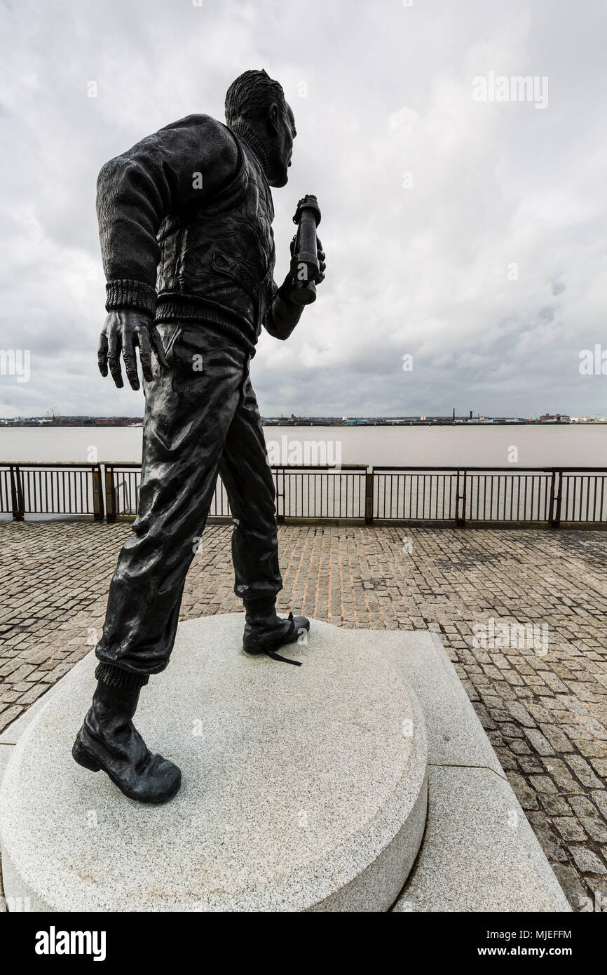 Europe, England, United Kingdom, Liverpool - Captain F.J. Walker statue ...