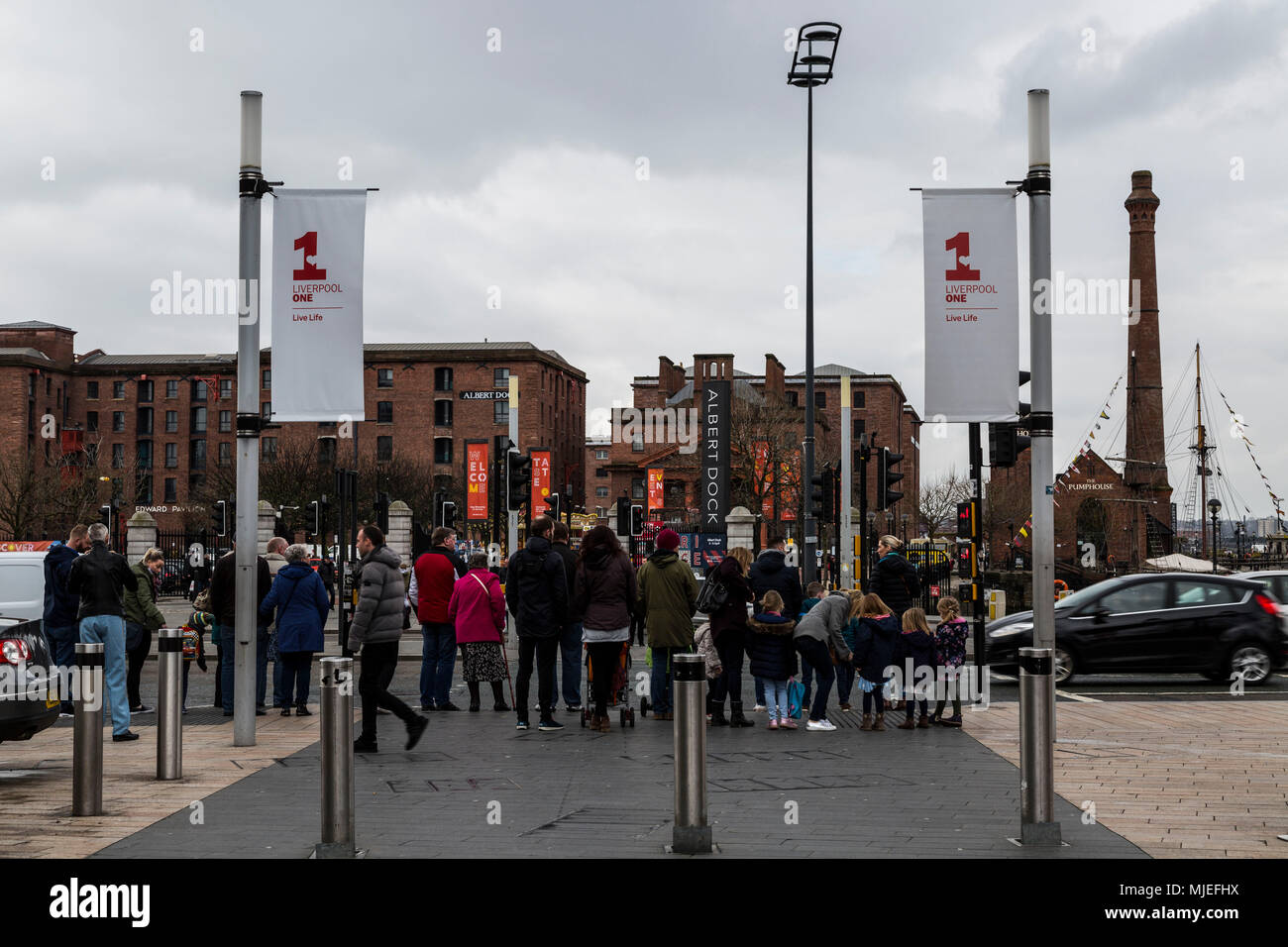 Europe, England, United Kingdom, Liverpool street scene Stock Photo - Alamy