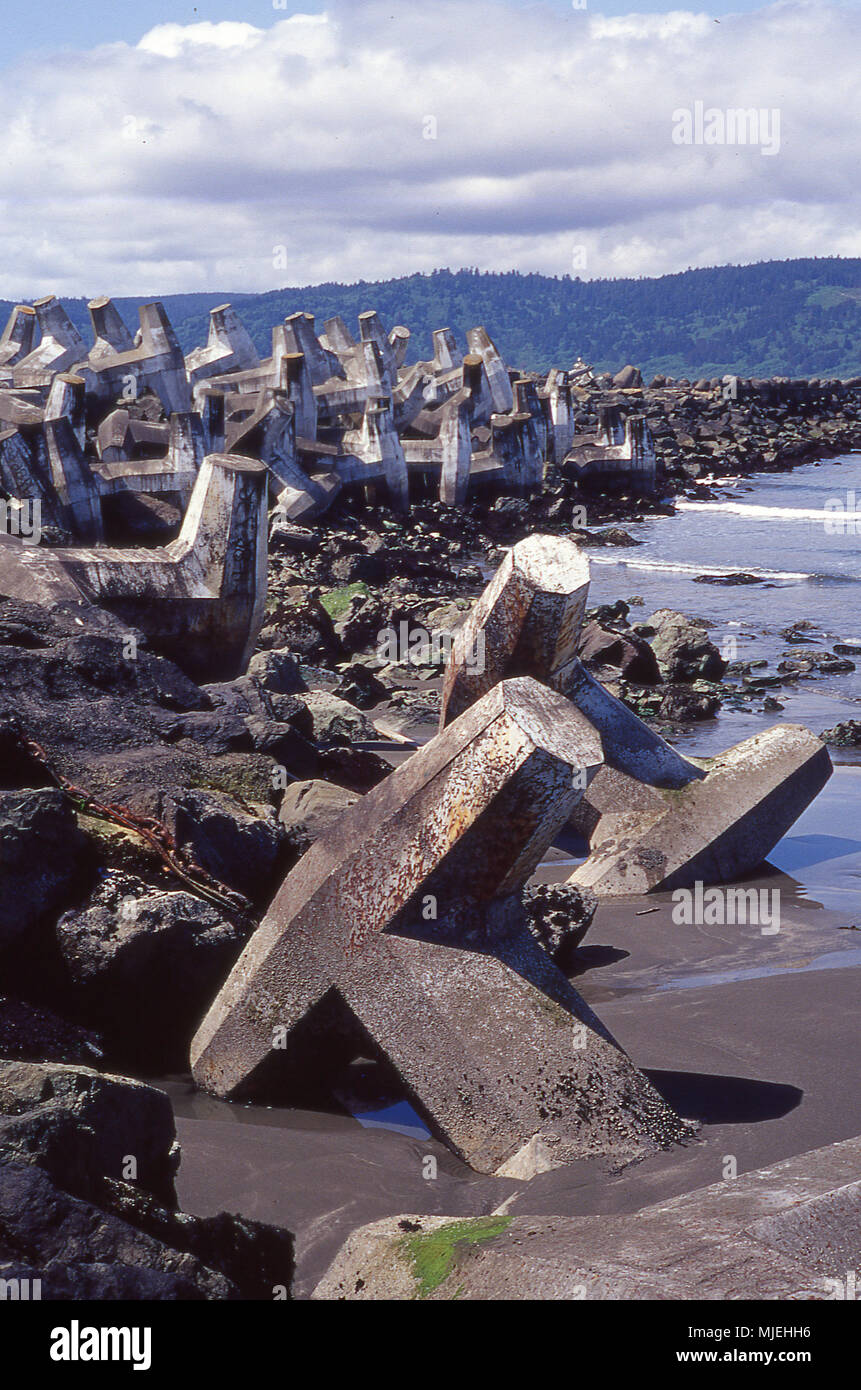 Dolos hi-res stock photography and images - Alamy