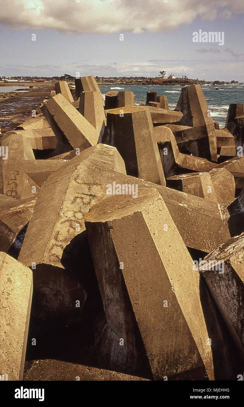 Dolos hi-res stock photography and images - Alamy