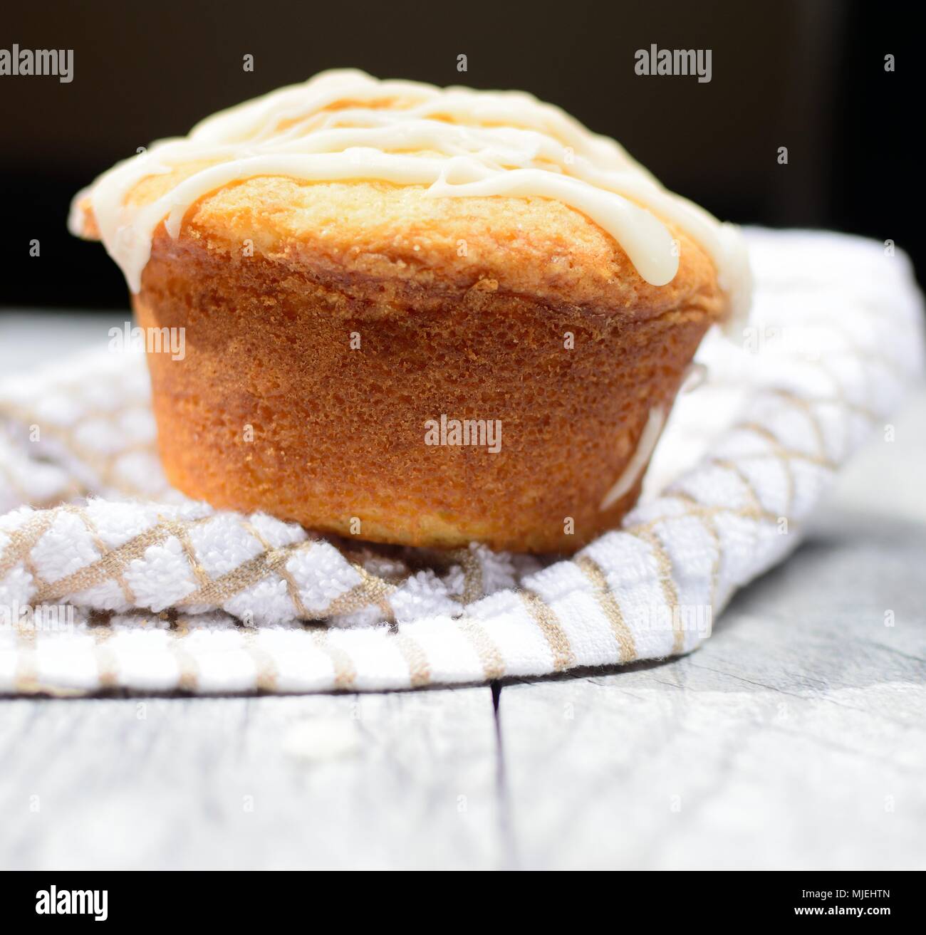 Frosted muffin hi-res stock photography and images - Alamy