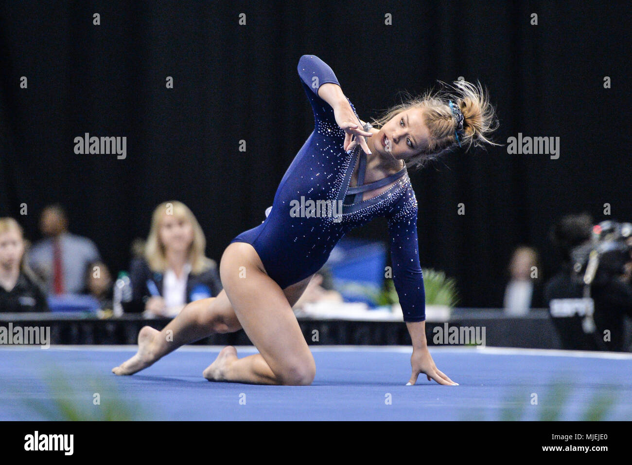 St. Louis, Missouri, USA. 21st Apr, 2018. GRACIE KRAMER from UCLA ...
