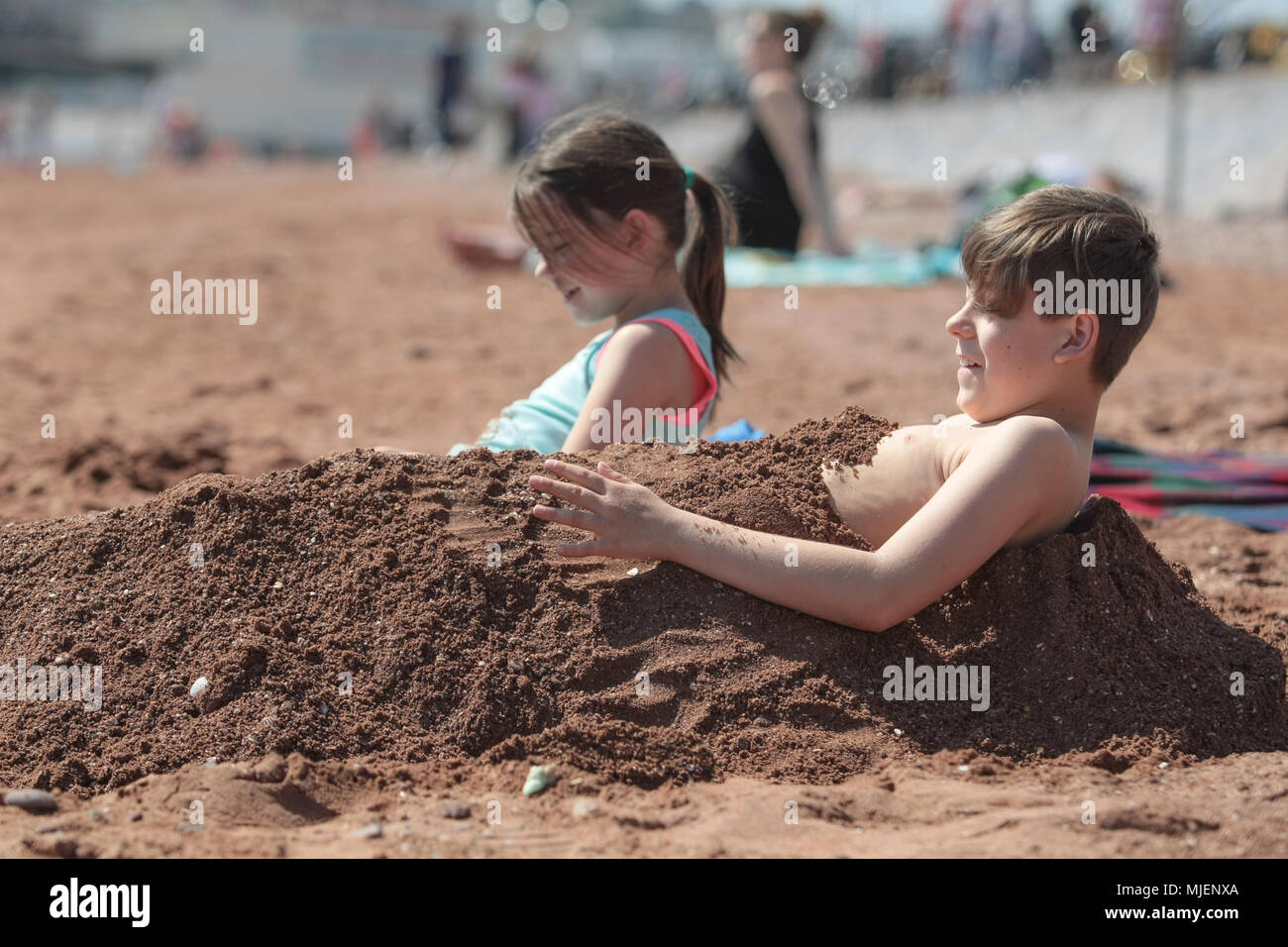 Play in sand hi-res stock photography and images - Alamy