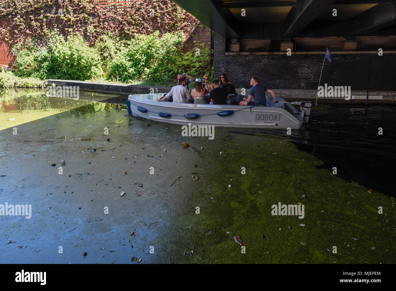 Plastic pollution in venice hi-res stock photography and images - Alamy