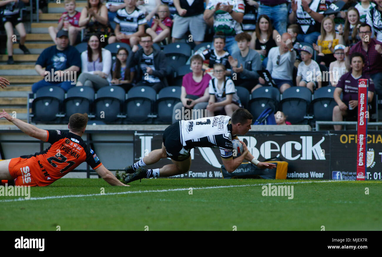 Jamie hull hi-res stock photography and images - Alamy