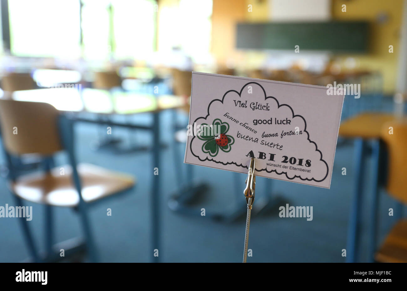 Good luck messages hi-res stock photography and images - Alamy