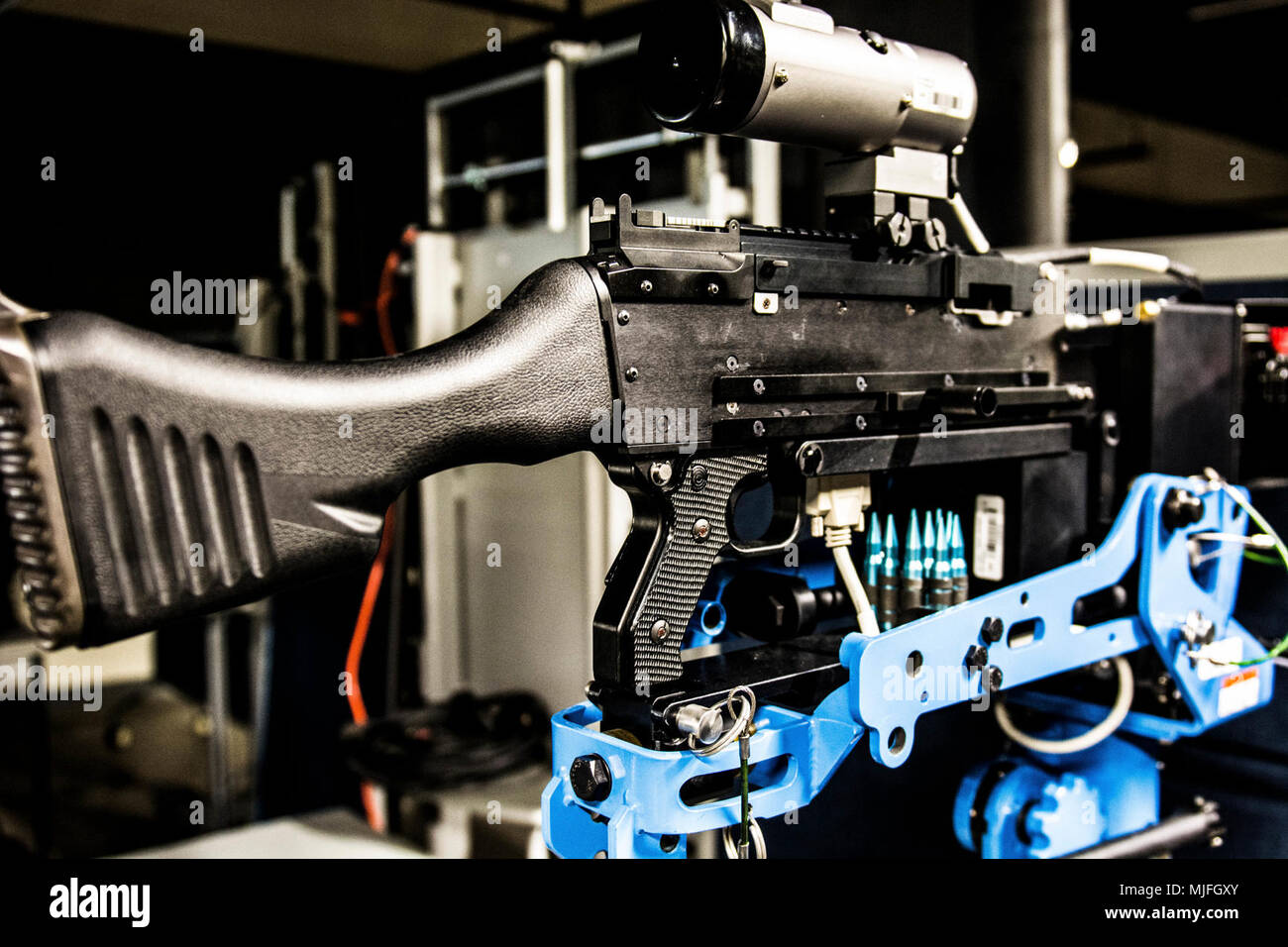 Simulation training with Unstablized Gunnery Trainer - Crew system ...