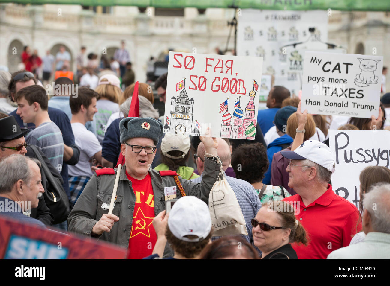 Trump Chicken Stock Photos & Trump Chicken Stock Images - Alamy