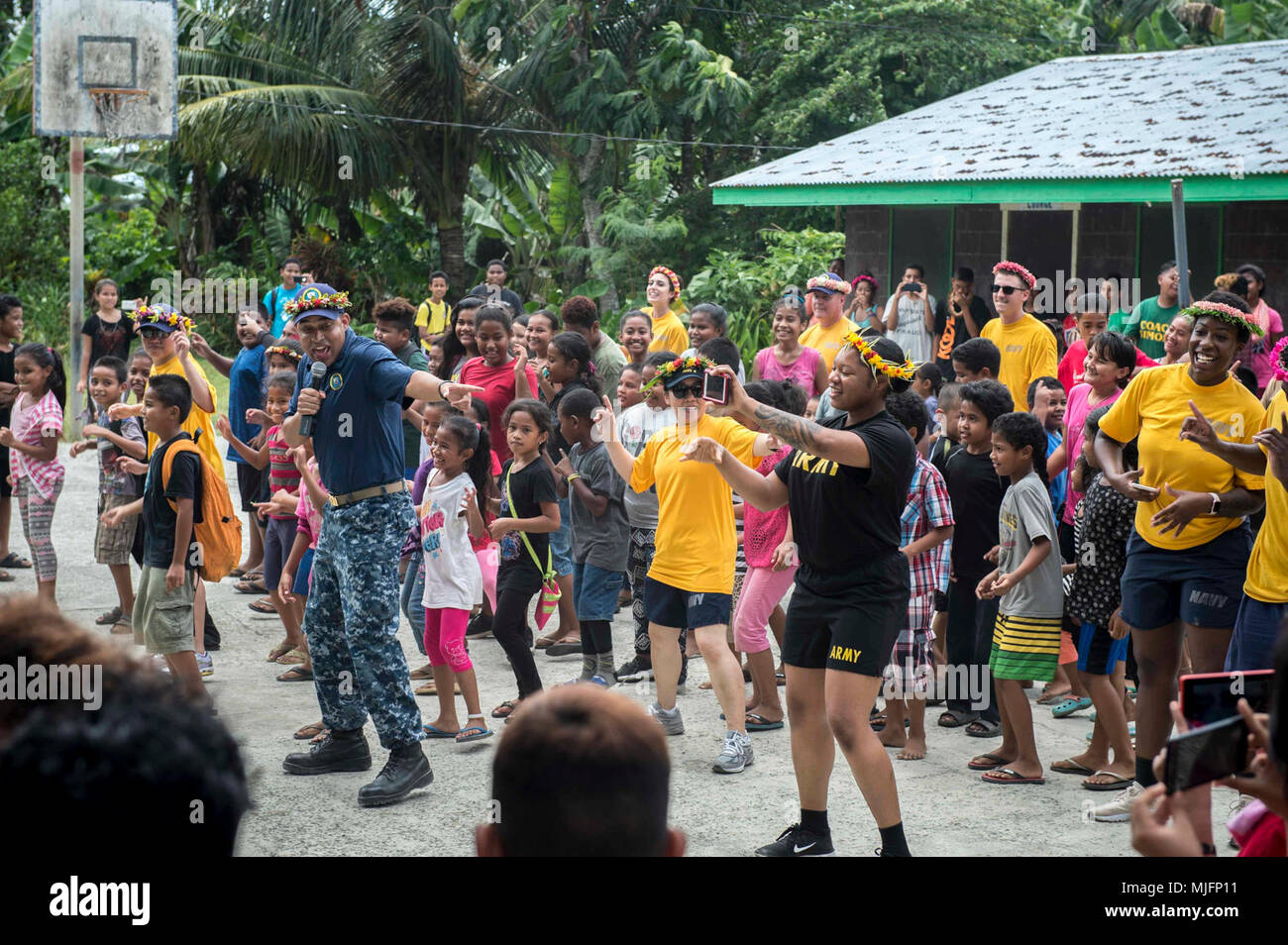Yap dance hi-res stock photography and images - Alamy