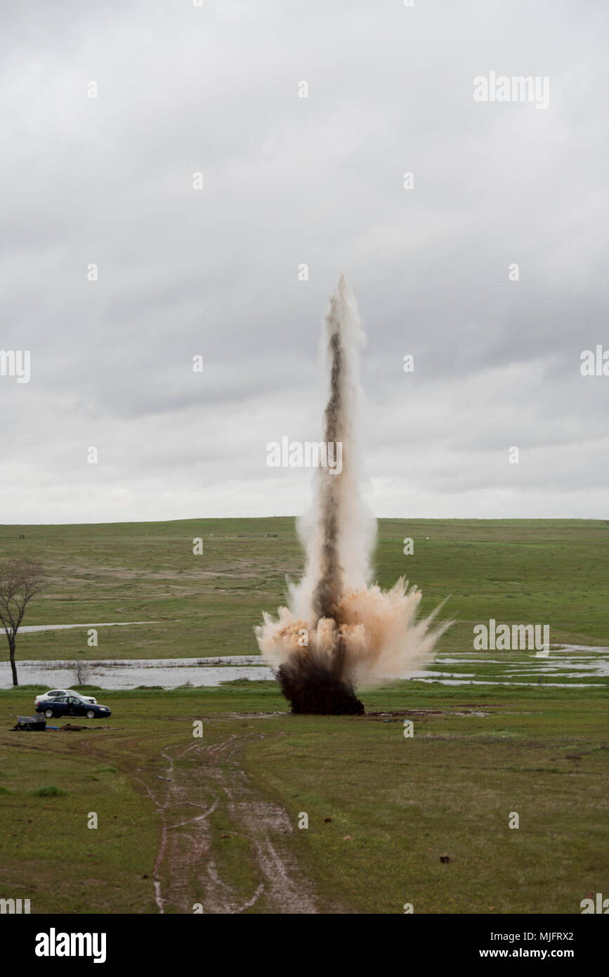 The 9th Civil Engineer Squadron explosive ordnance disposal team ...