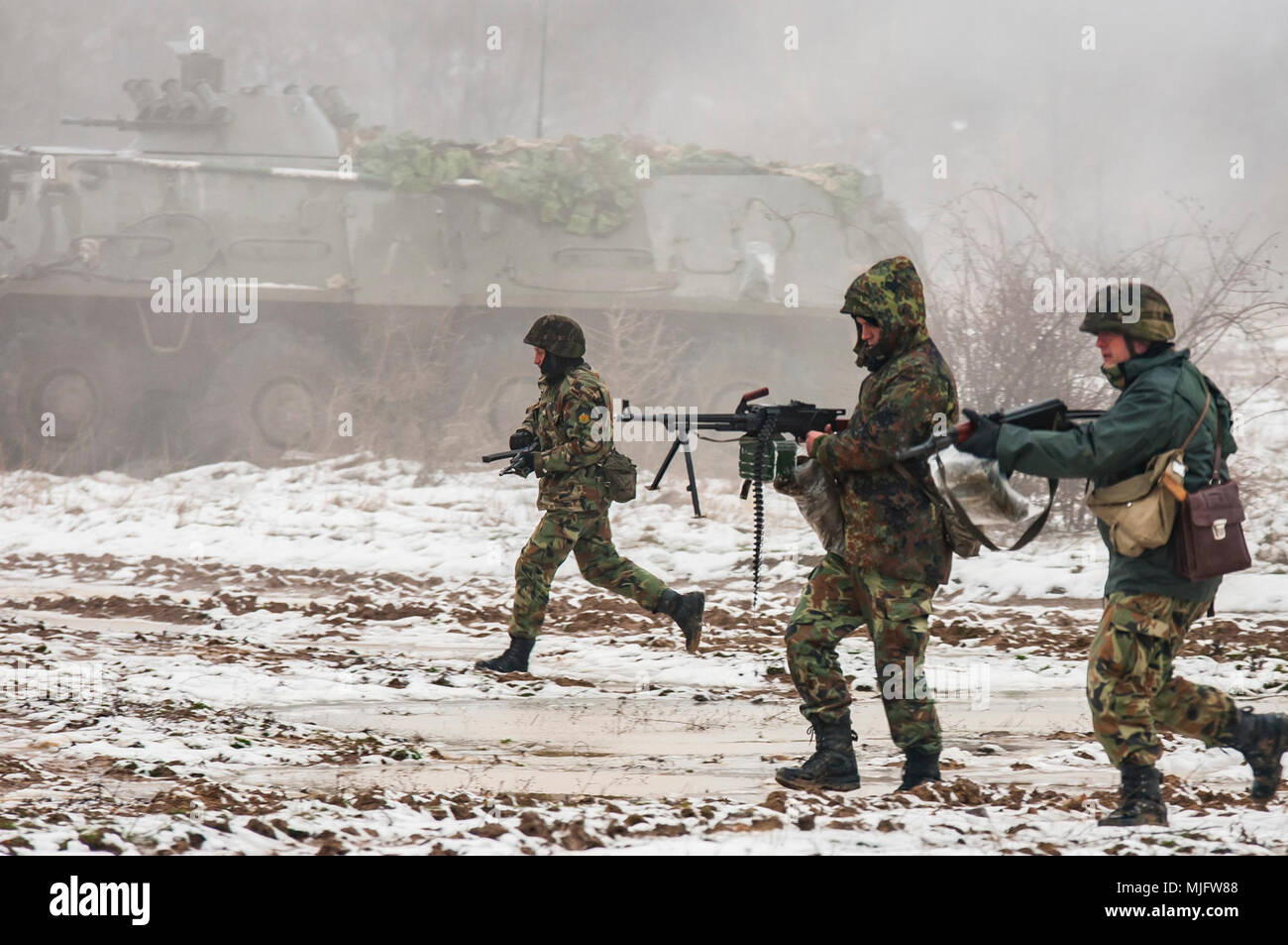 Military personnel at fort riley hi-res stock photography and images ...