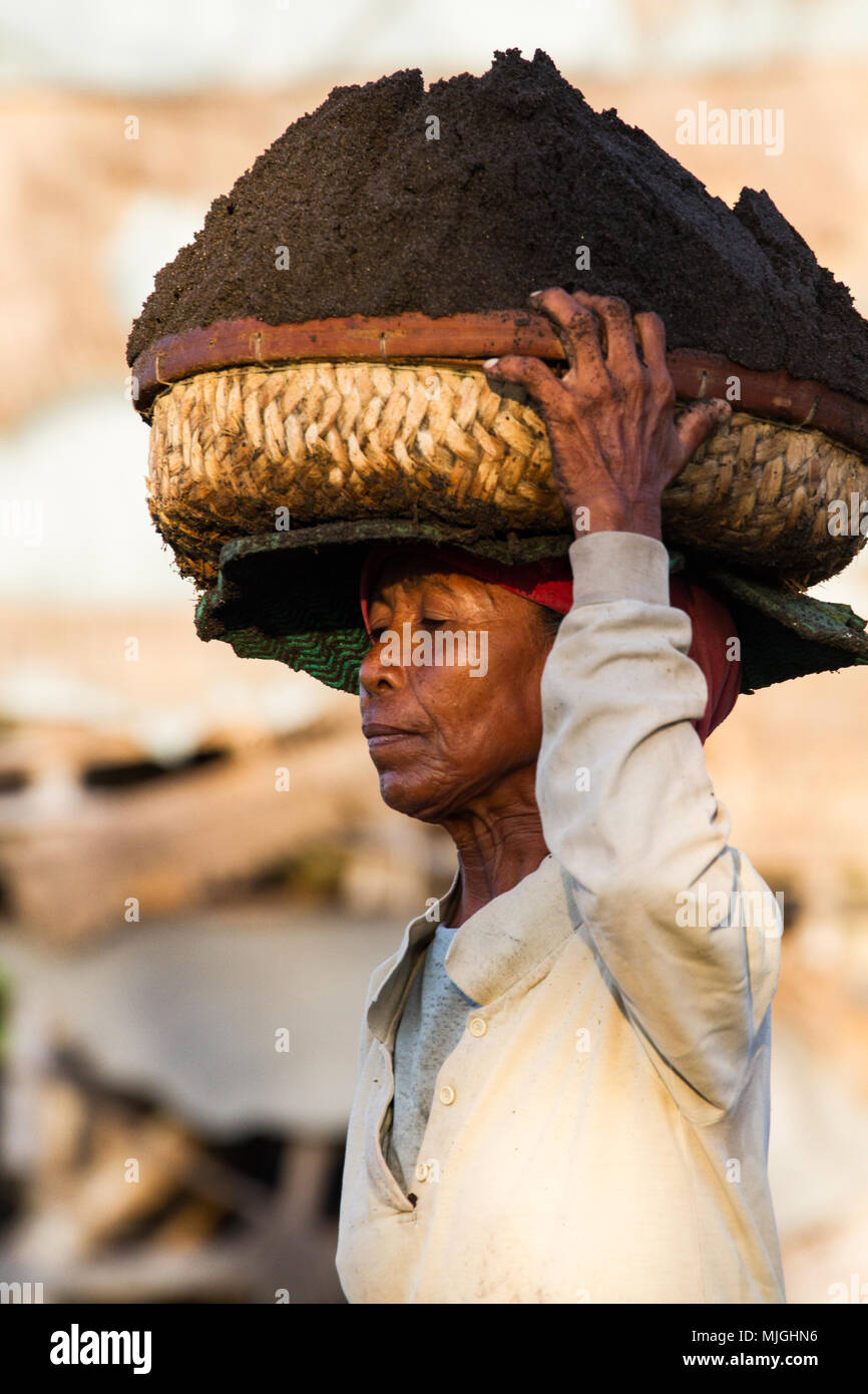 Traditional salt making hi-res stock photography and images - Alamy