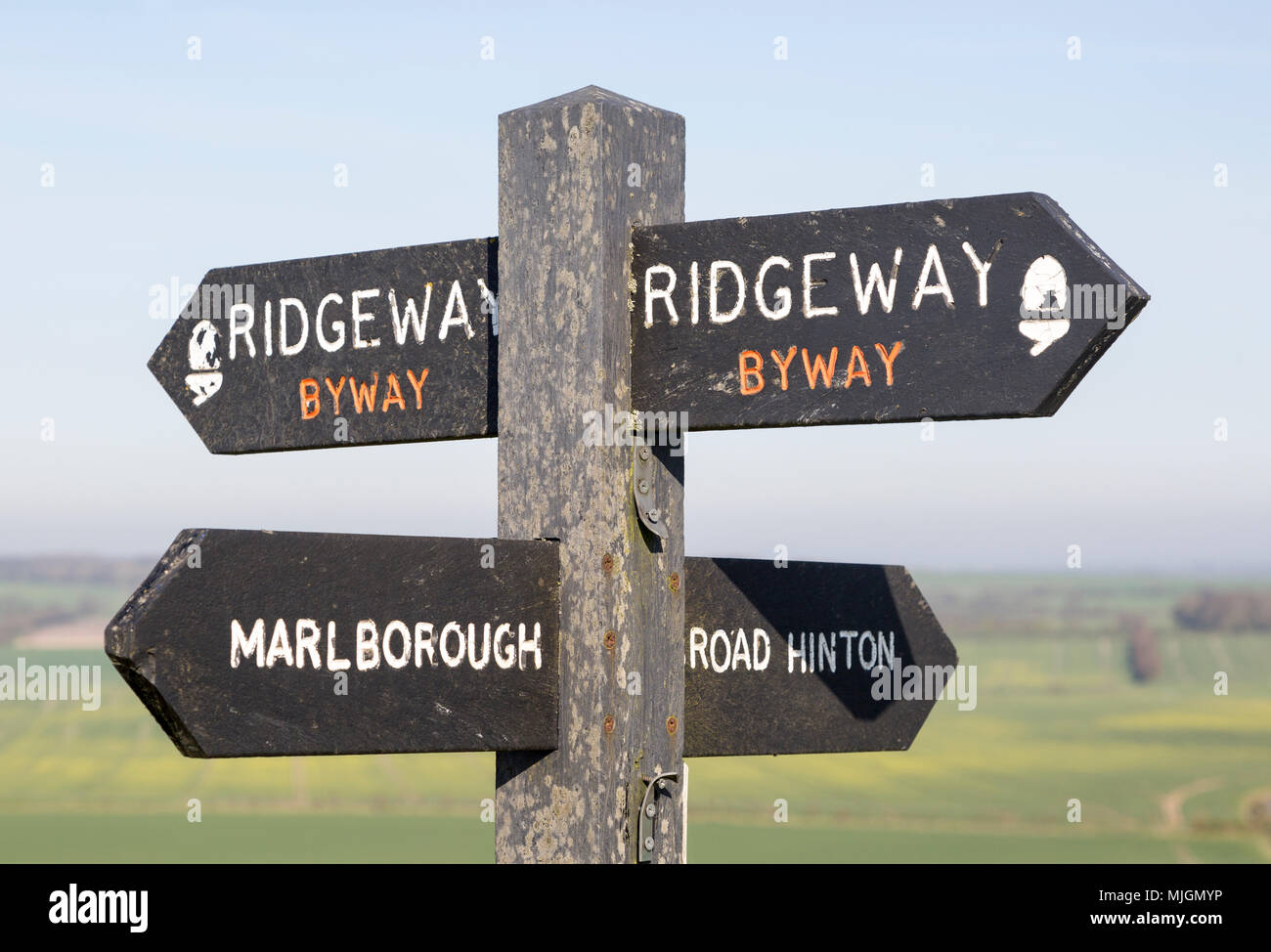 Ridgeway long distance footpath direction signs on Hackpen Hill ...