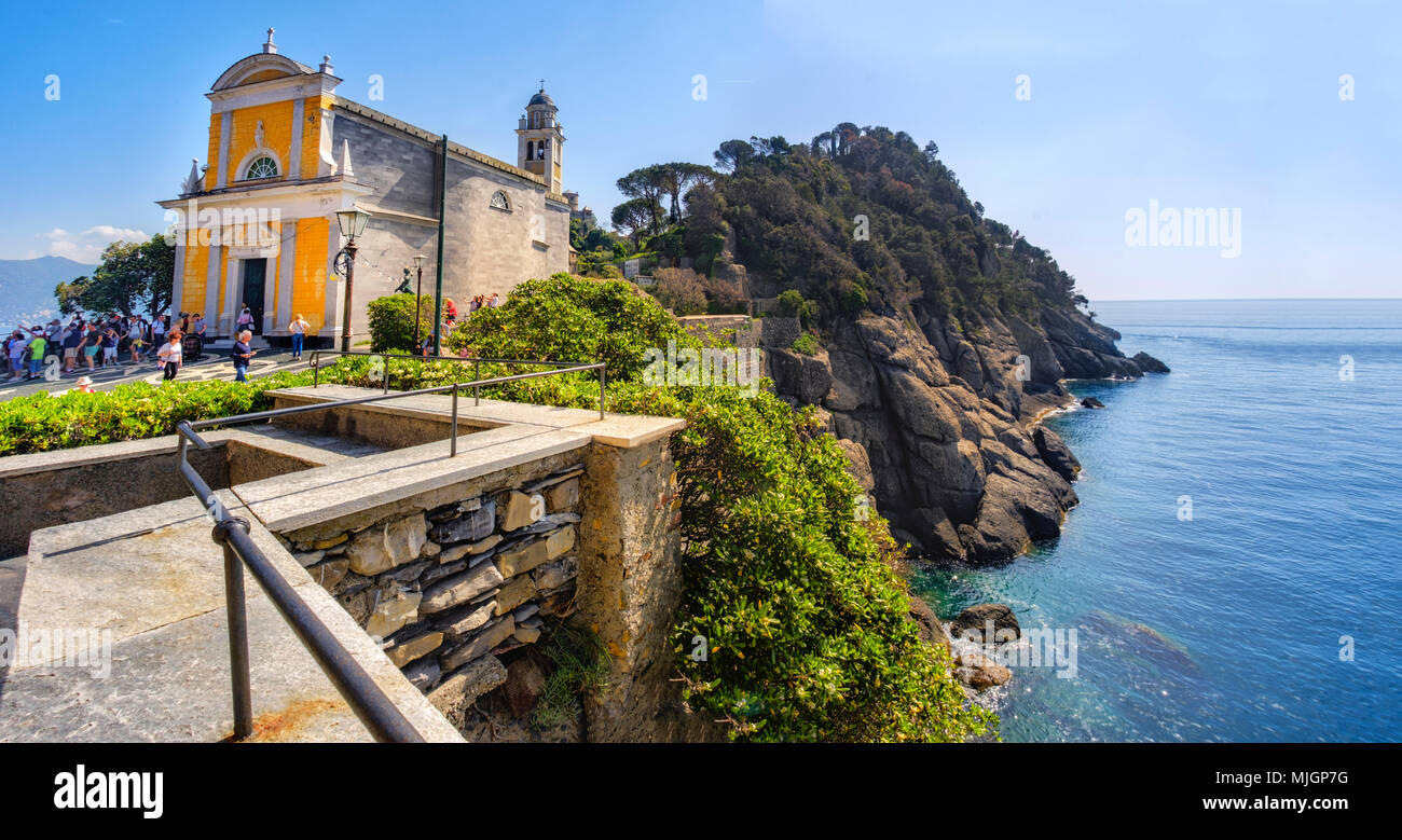 Portofino headland promontory Tigullio gulf - San Giorgio church Stock ...
