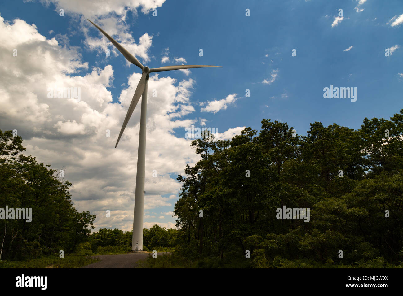 Mahanoy City, PA, USA – June 14, 2016: A Gamesa 2MW wind turbine in ...