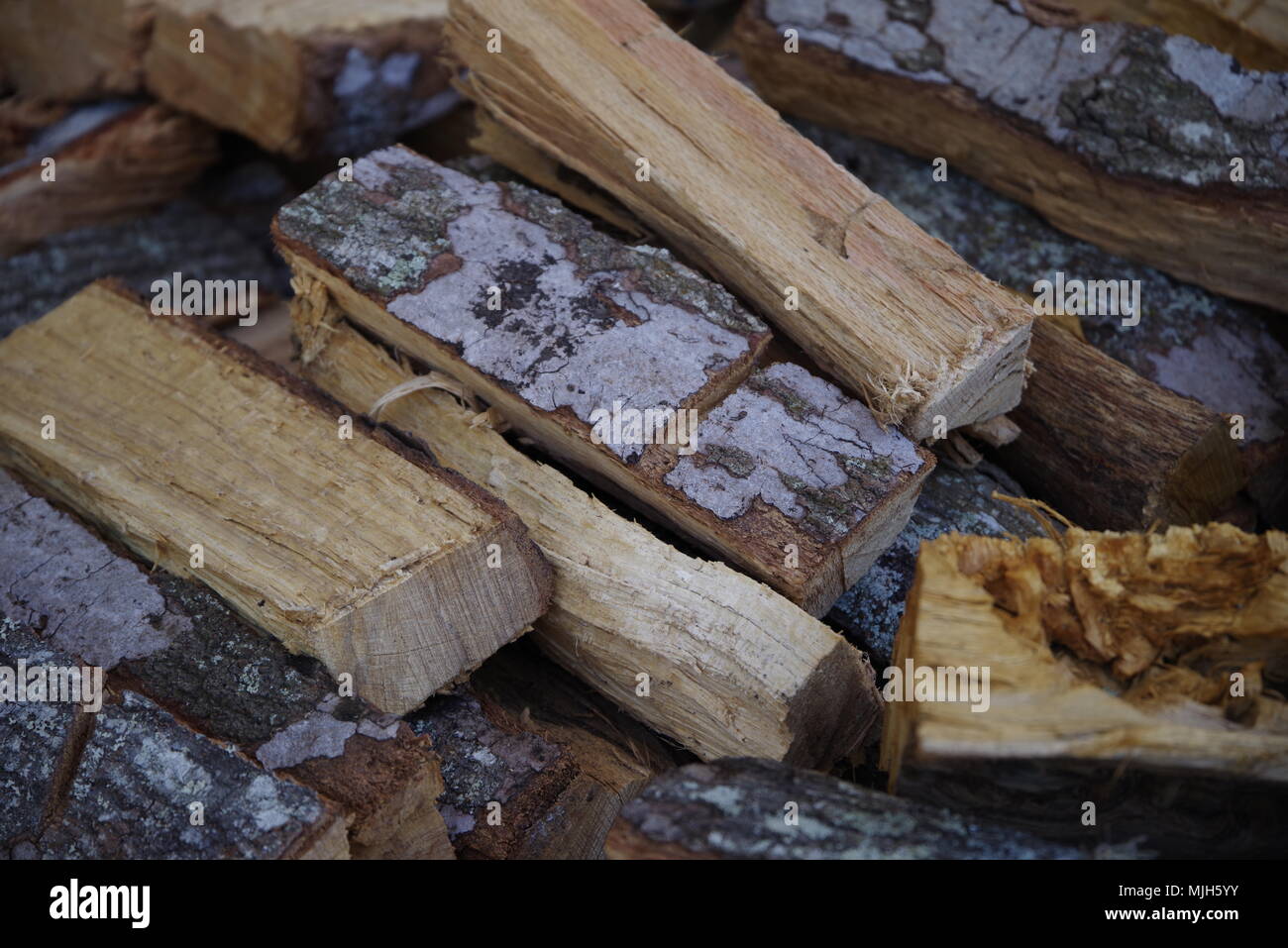 Firewood Bundle Stand Stock Photo - Alamy