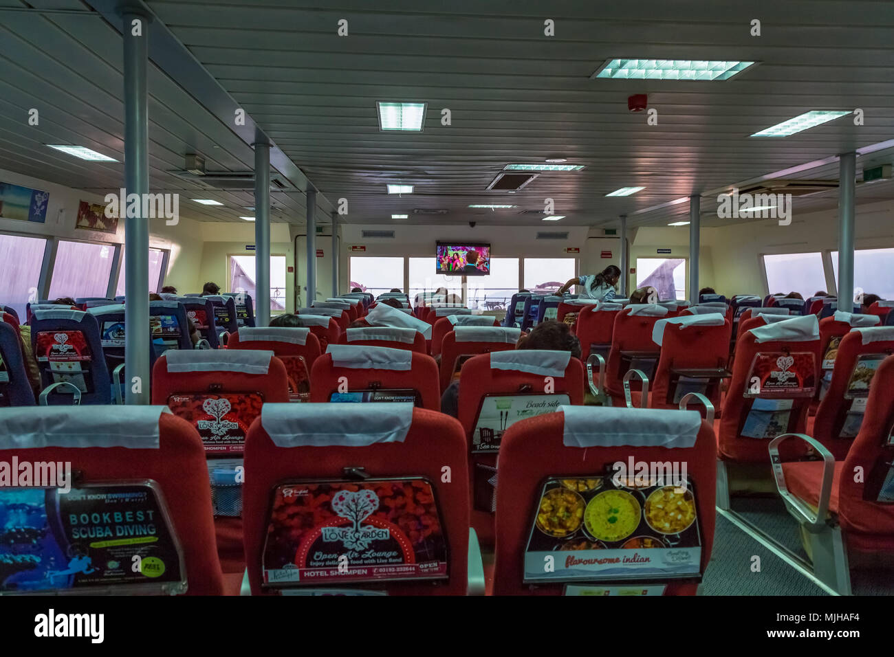 Cruise ship interior hi-res stock photography and images - Alamy