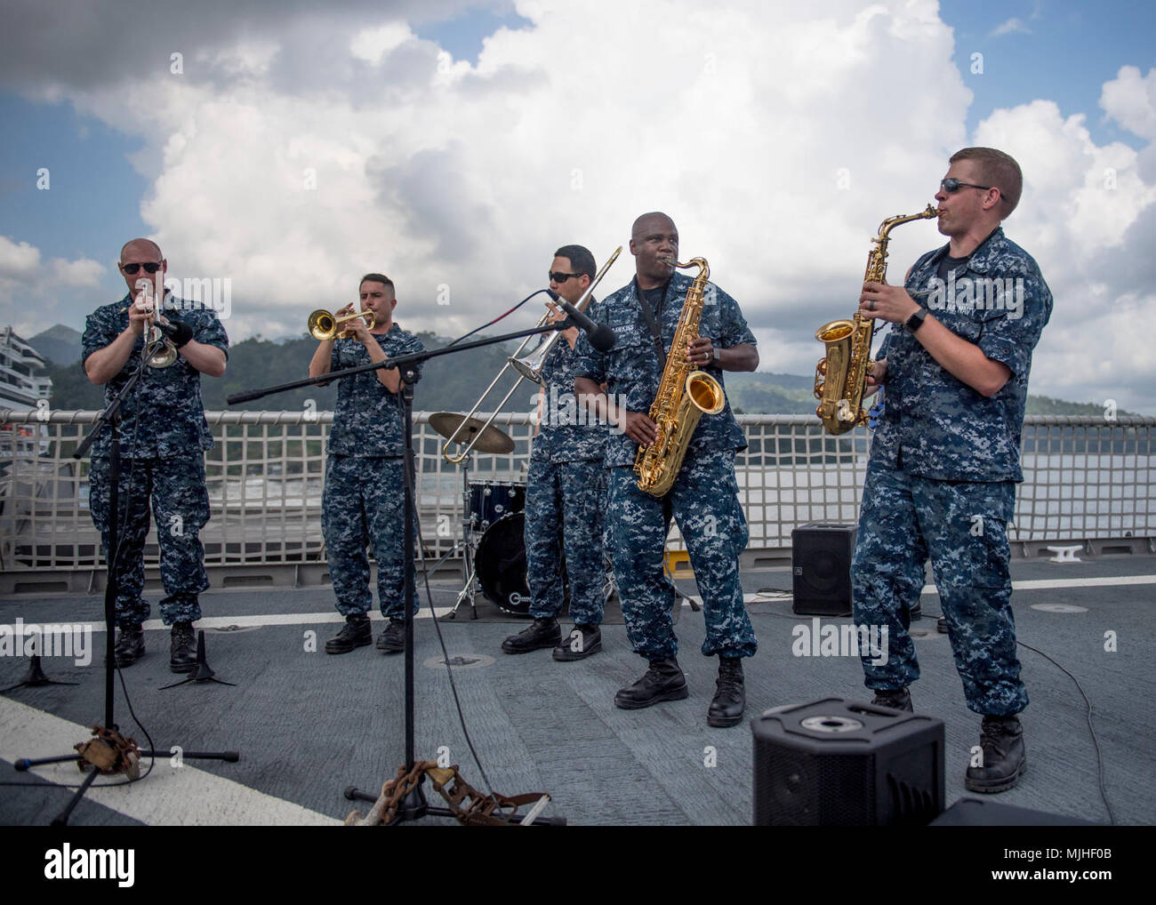 PUERTO BARRIOS, Guatemala (April 05, 2018) Sailors assigned to U.S. Fleet Forces Band perform ...