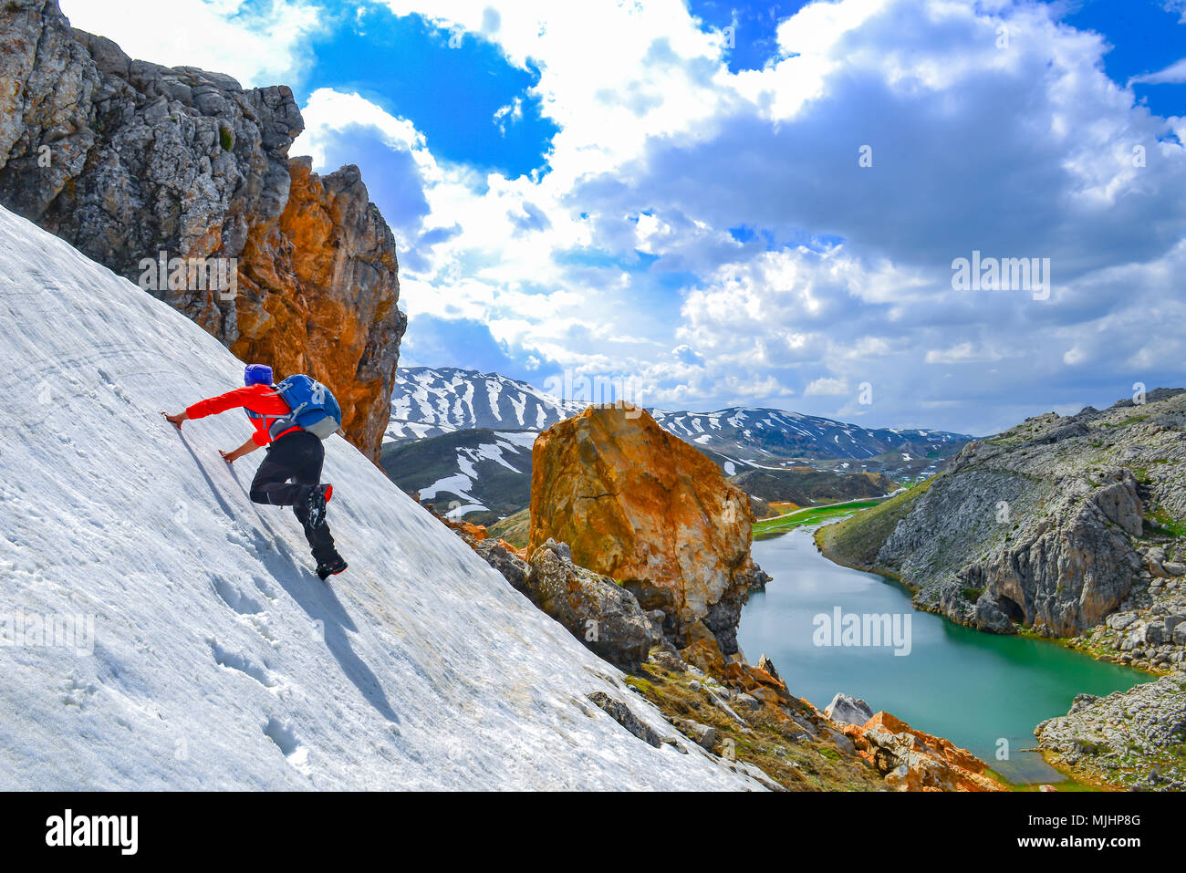 Unknown journey adventure hi-res stock photography and images - Alamy