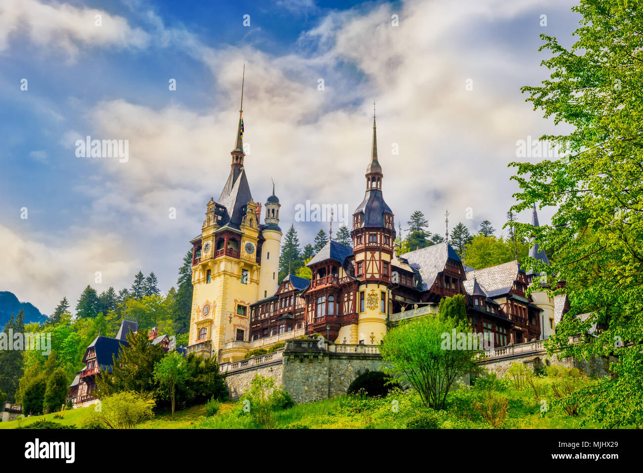 Medieval royal family hi-res stock photography and images - Alamy