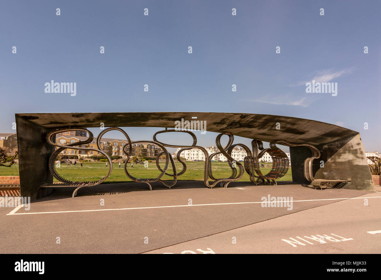 Littlehampton building seaside hi-res stock photography and images - Alamy