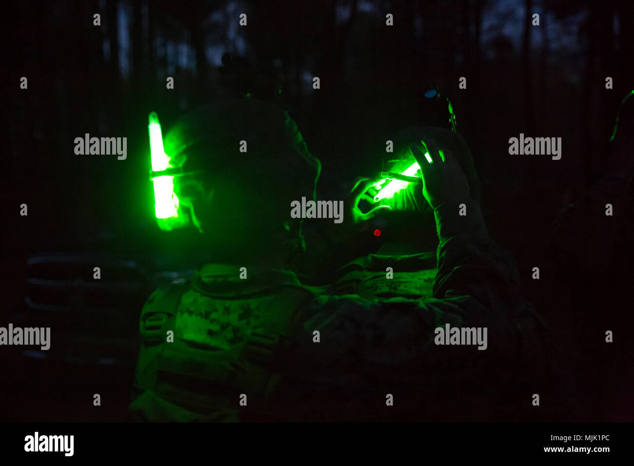 Chemlights hi-res stock photography and images - Alamy