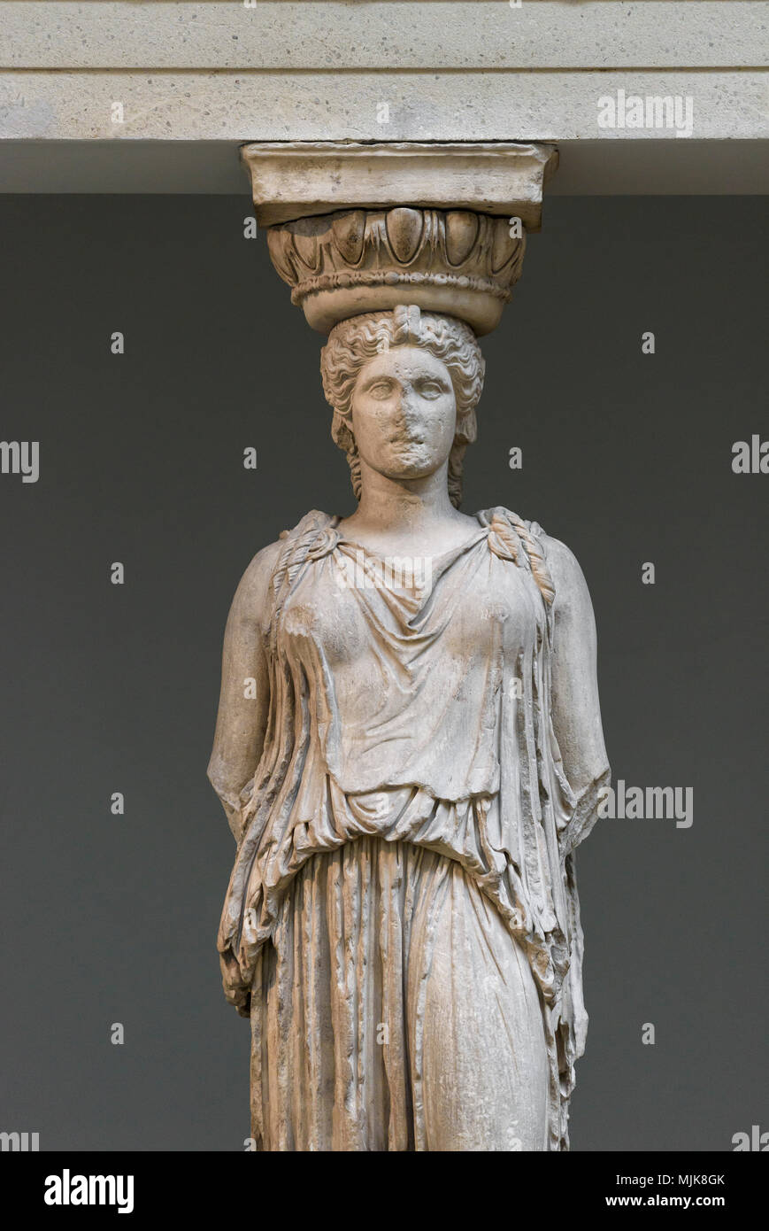Caryatid caryatids london hi-res stock photography and images - Alamy