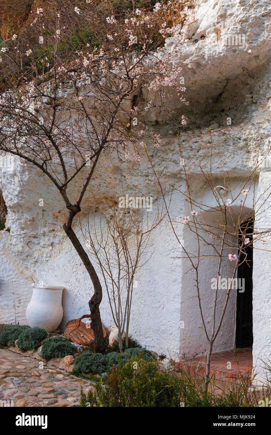 Granada cuevas del sacromonte hi-res stock photography and images - Alamy