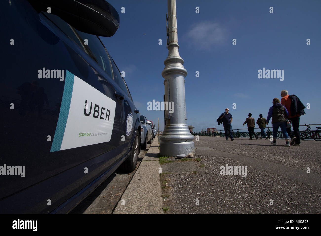 Brighton taxi hi-res stock photography and images - Alamy